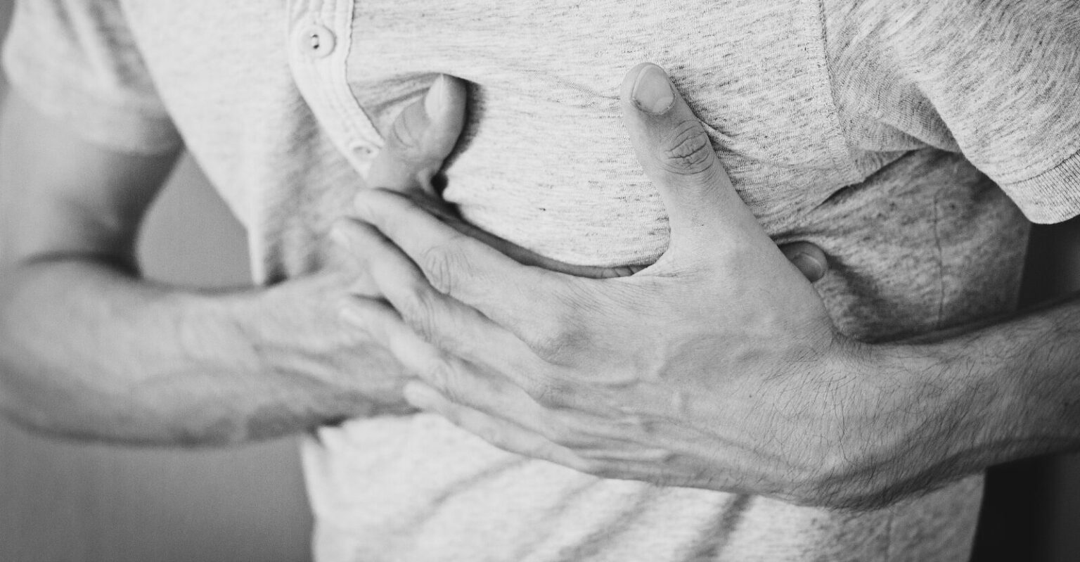 Crise d'angoisse ou crise cardiaque : comment les reconnaître ...